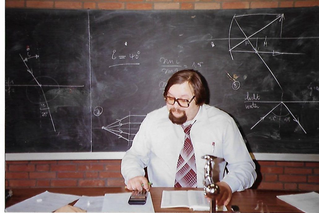 Oud-docent natuurkunde Jef Masschelein (74 jaar) overleden ...